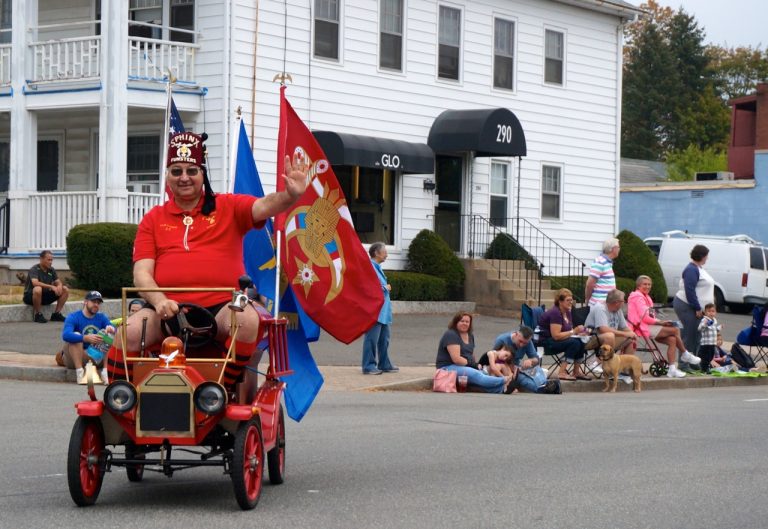 West Hartford Turns Out in Force for Annual Park Road Parade - We-Ha ...