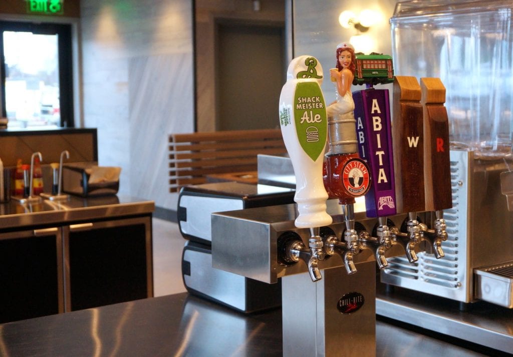 Shake Shack To Open in West Hartford's Corbin Collection on April 27 ...