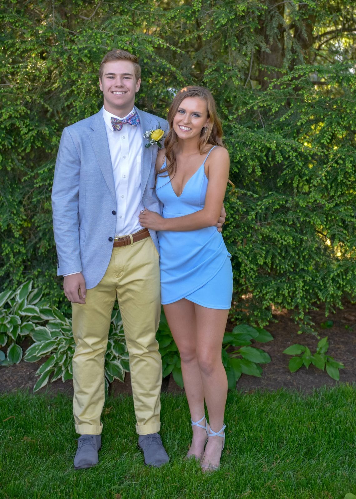 Conard High School Senior Prom: Photo Gallery - We-Ha | West Hartford News