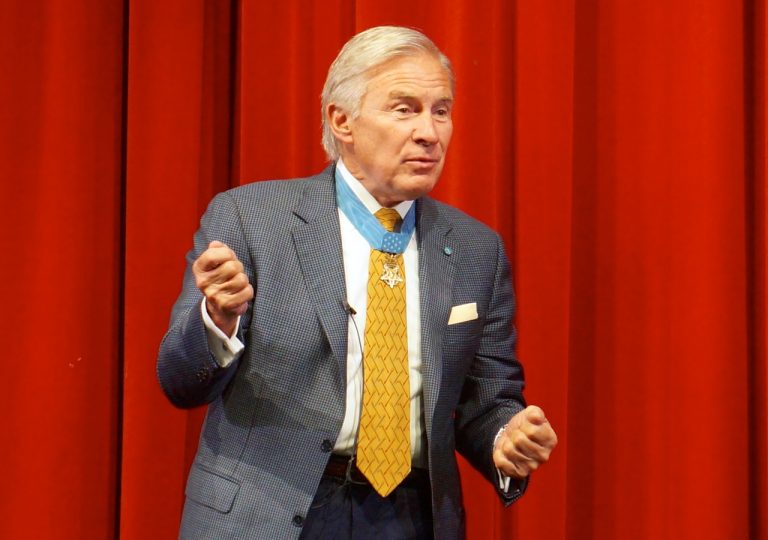 West Hartford Teachers Receive Leadership Advice from Medal of Honor ...