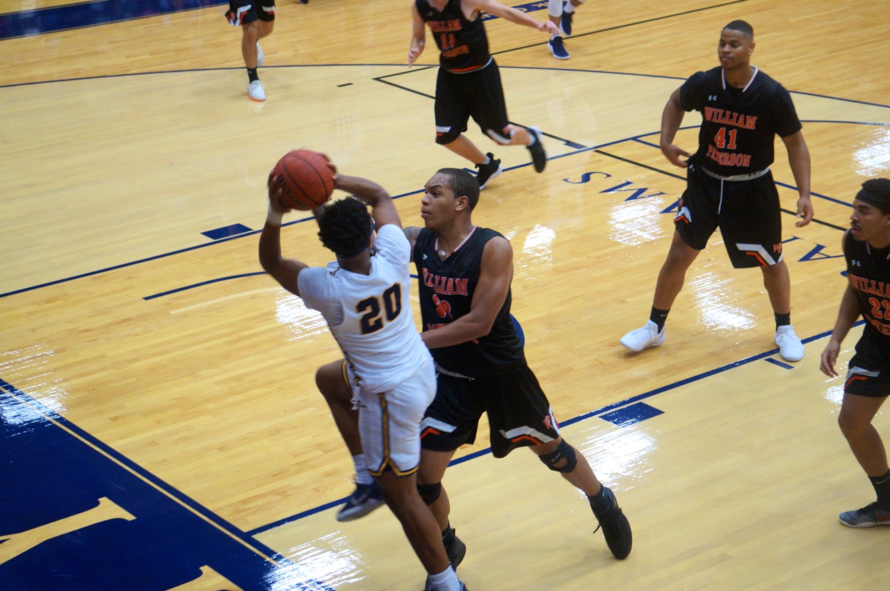 University of Saint Joseph Men's Basketball, Coached by Jim Calhoun ...