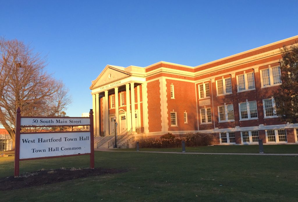 West Hartford Town Hall in winter - We-Ha | West Hartford News
