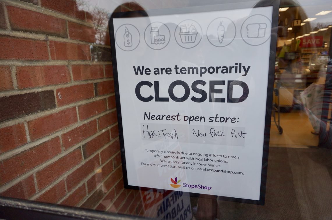 West Hartford Stop & Shop Stores Closed, Workers on Strike - We-Ha ...