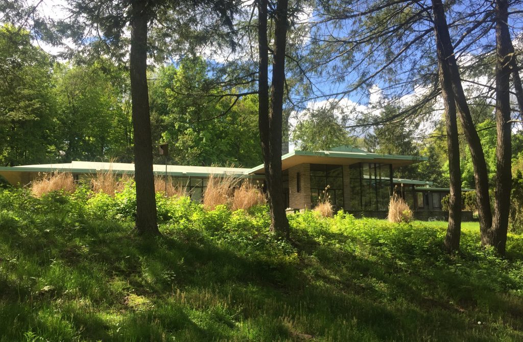 Four-Bedroom Contemporary on Old Brook Sells for $615,000 - We-Ha ...