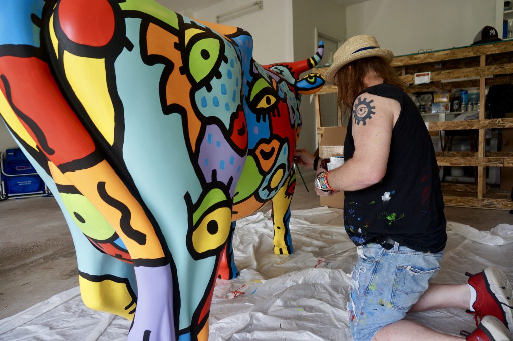 'Moo York' Cow Comes to Life in West Hartford Garage - We-Ha | West ...