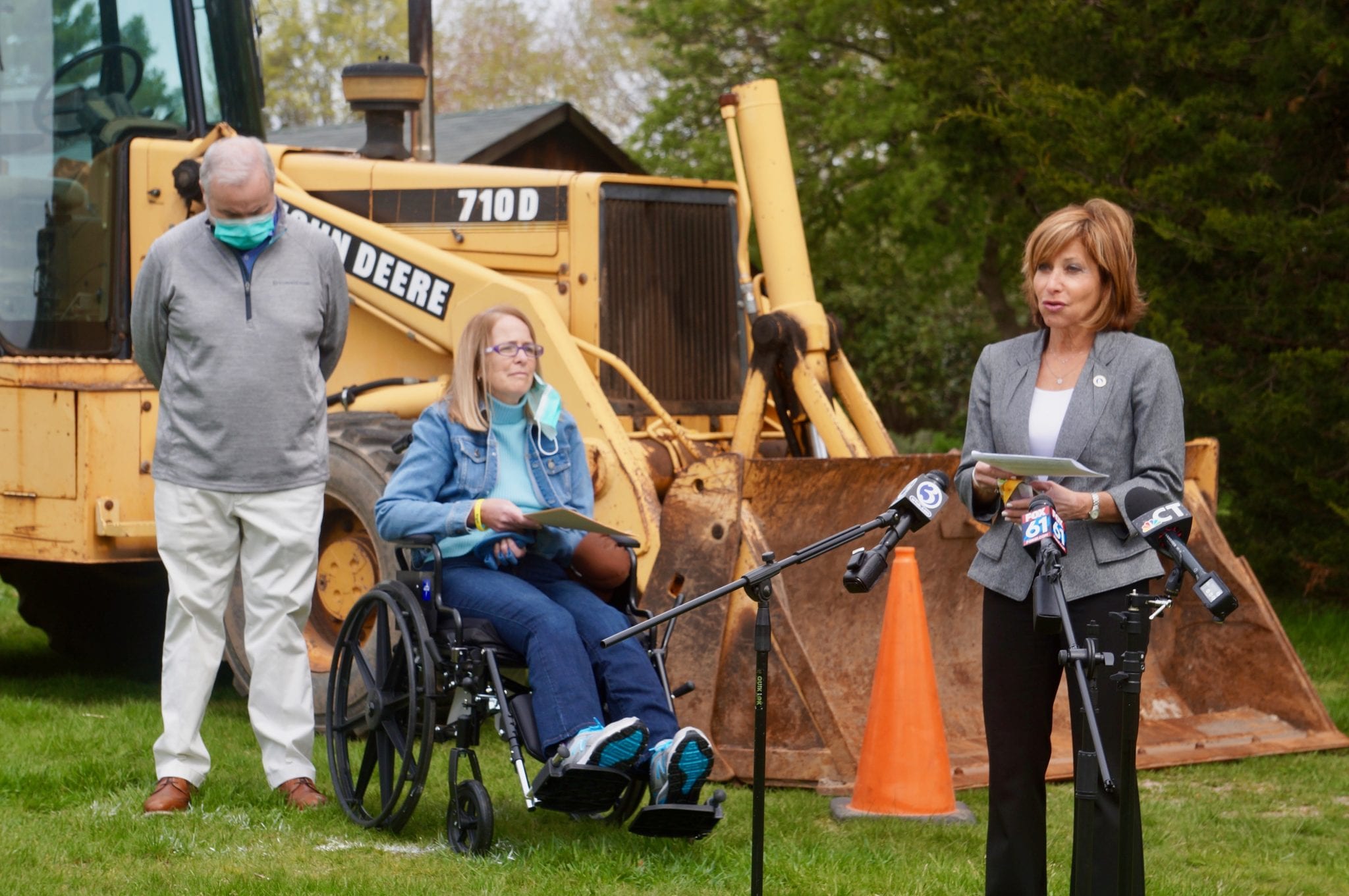 Groundbreaking Held in West Hartford for Westmoor Park Outdoor ...