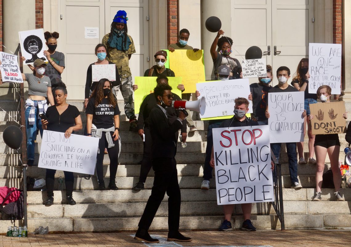 West Hartford Protest Draws Thousands - We-Ha | West Hartford News