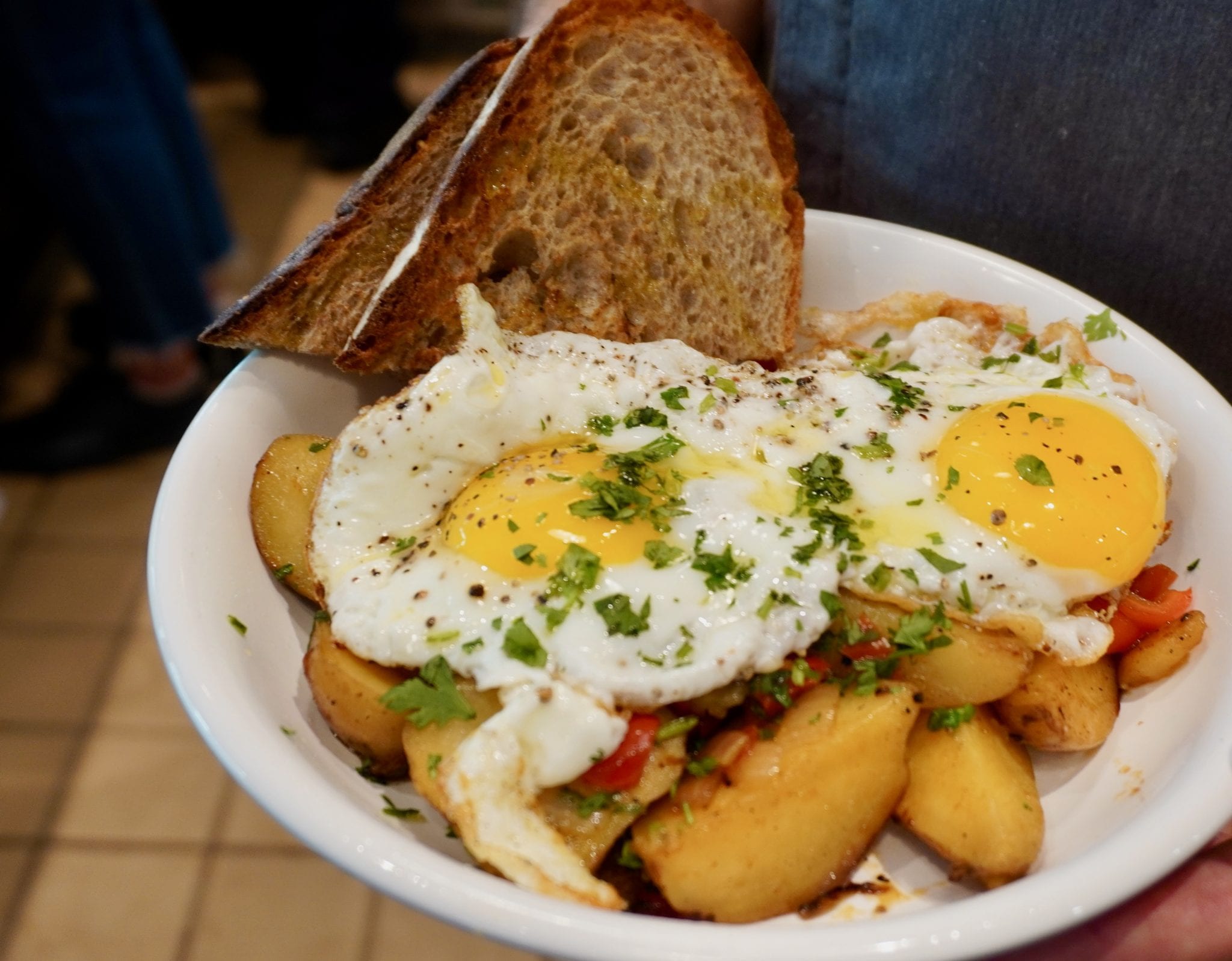 DORO Marketplace Brings European-Style Market and Cafe to West Hartford ...