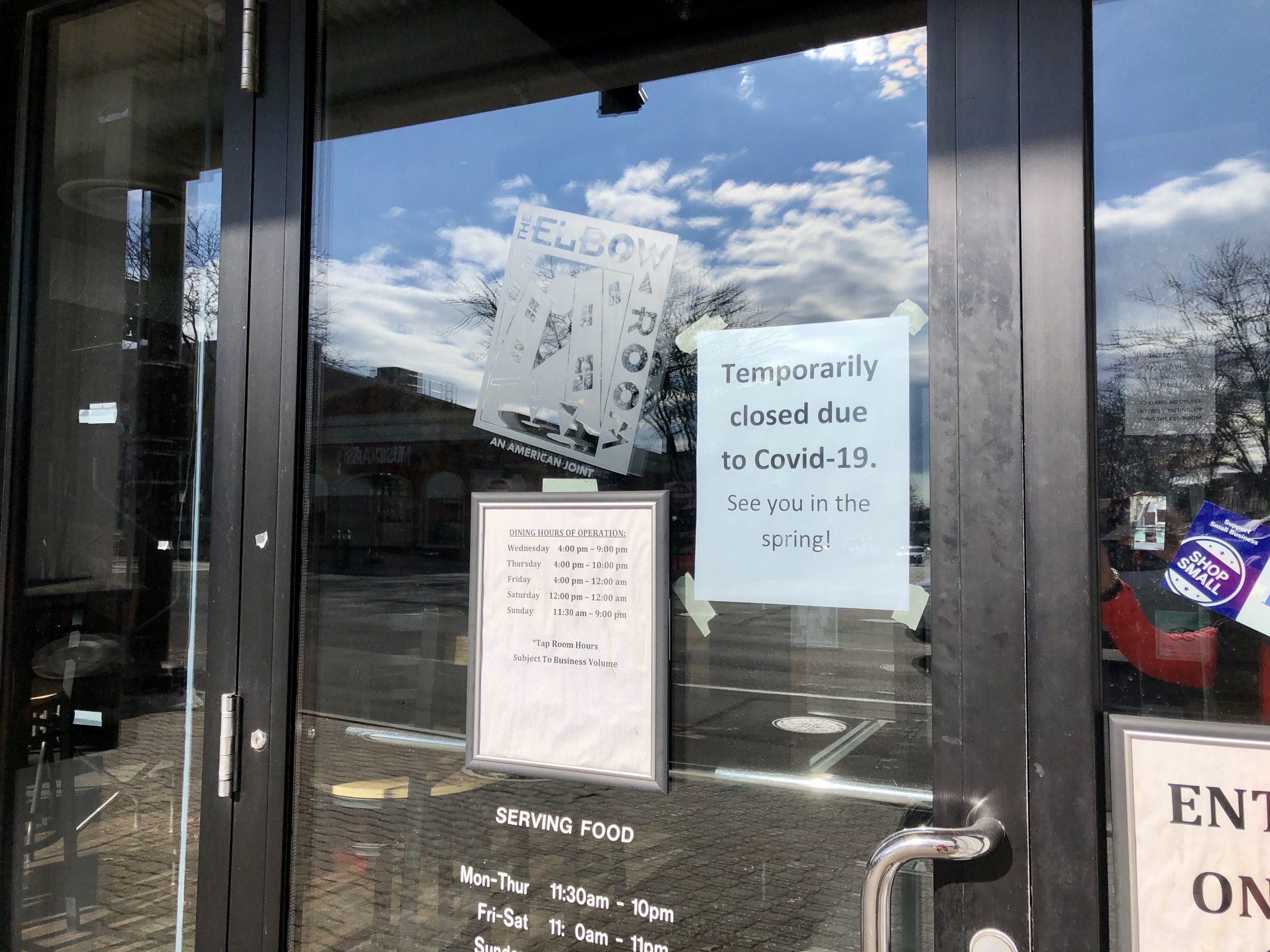 elbow room closed sign - We-Ha | West Hartford News