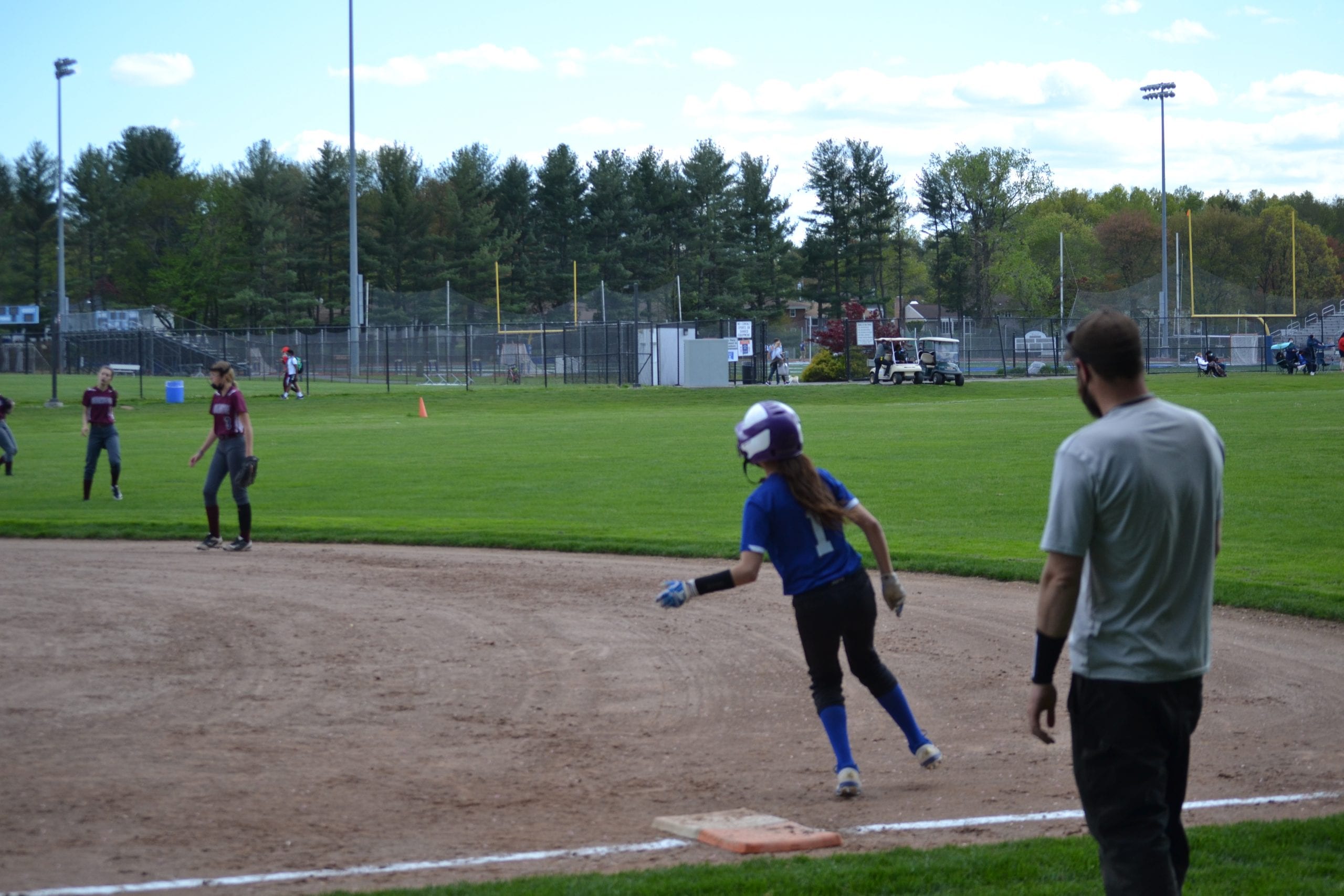 Shortstop Jordan Frankel Rounds First In Hall's 15-0 Win Over ...