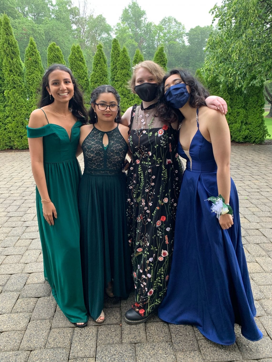 Hall High School Senior Prom: Photo Gallery - We-Ha | West Hartford News