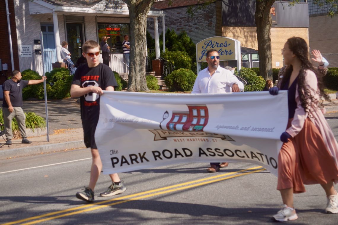 Perfect Weather and Great Crowd Welcome Return of West Hartford's Park ...