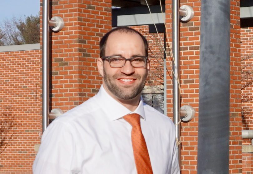 julio duarte outside - We-Ha | West Hartford News