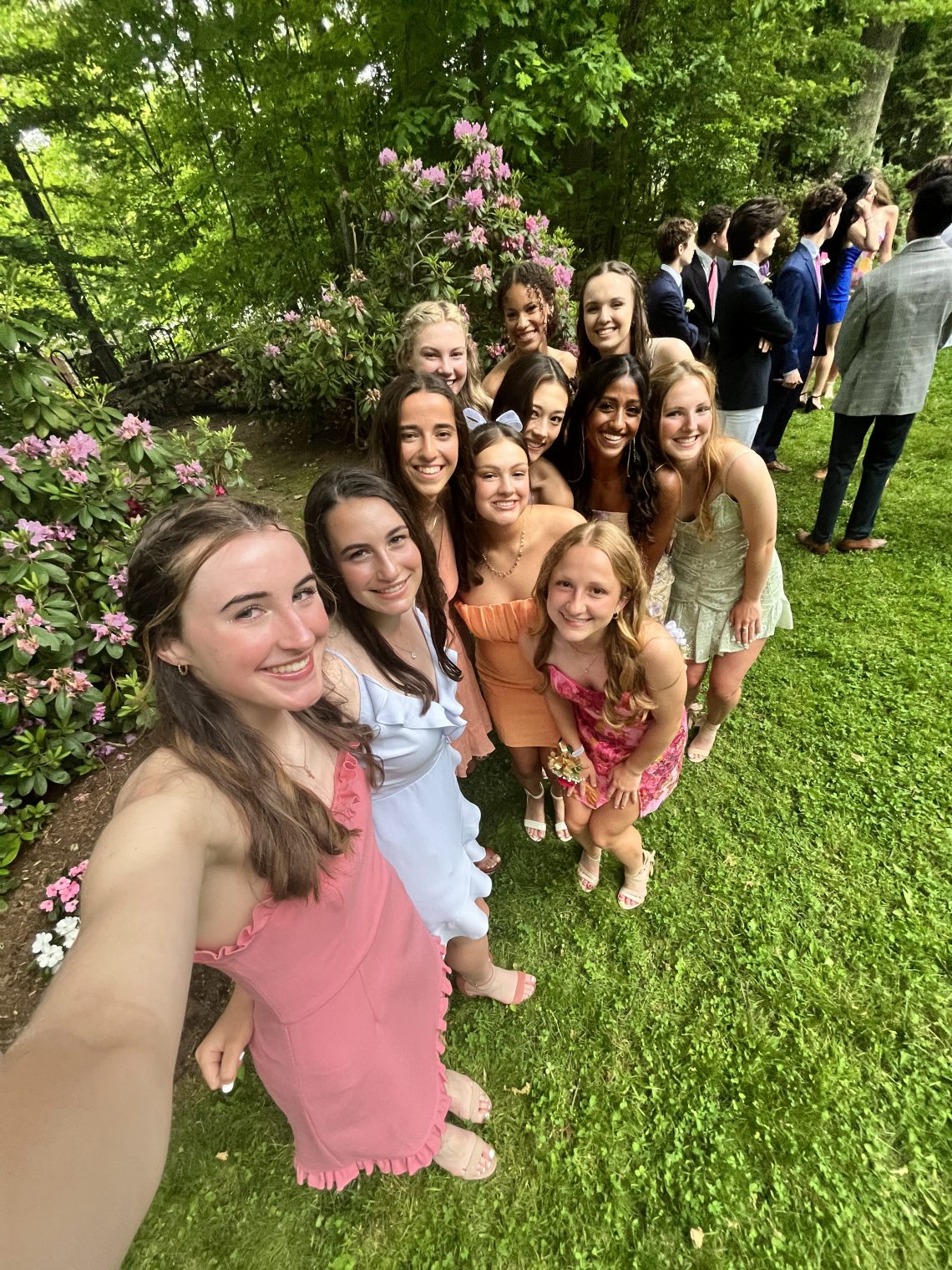 Conard High School Senior Prom: Photo Gallery - We-Ha | West Hartford News