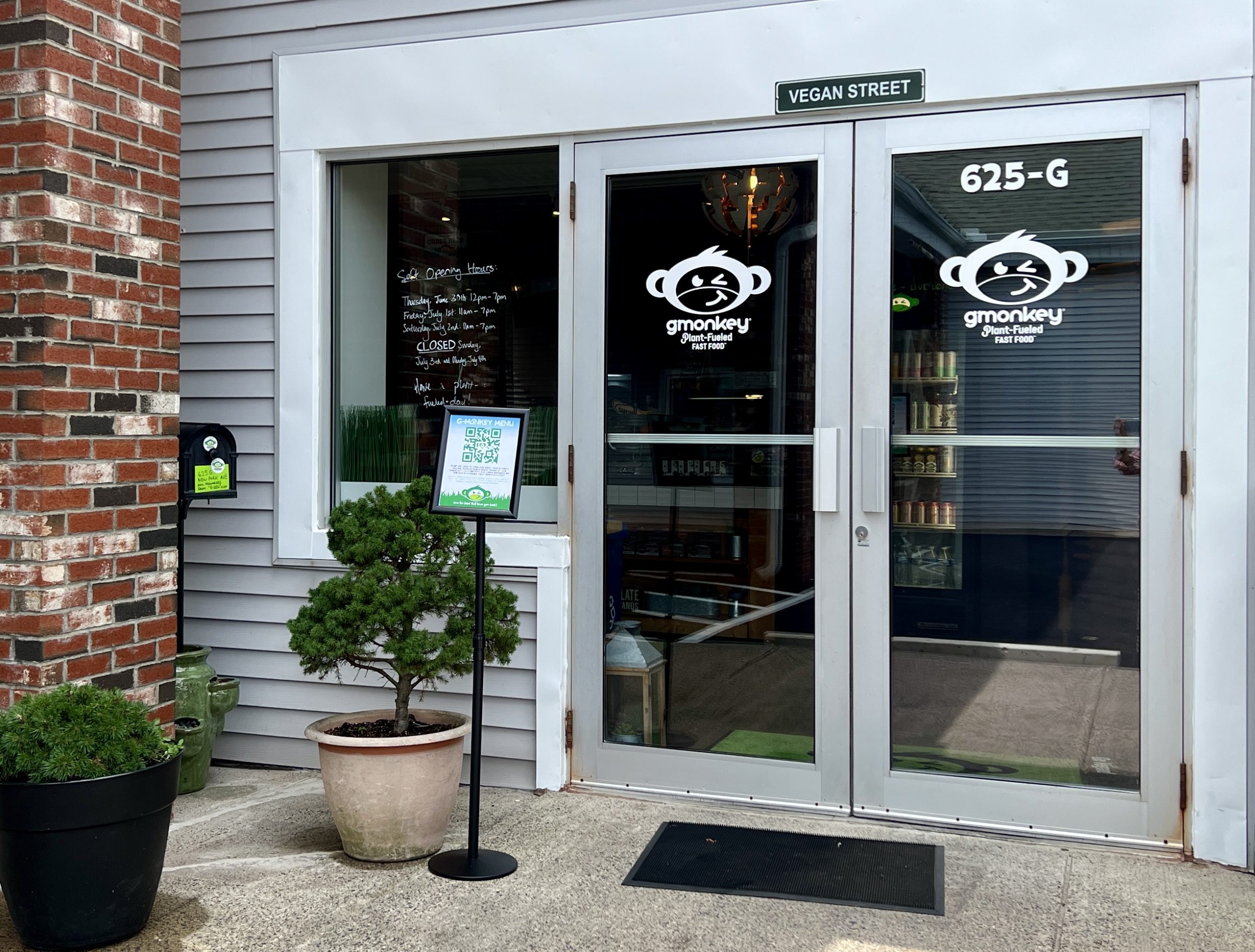 g-monkey vegan street entrance - We-Ha | West Hartford News