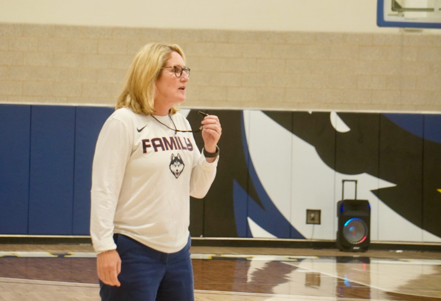 Former UConn Women's Basketball Player Inspires Love for the Sport at ...