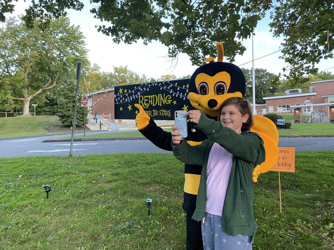 Bugbee Families Celebrate Reading 'Under the Stars' - We-Ha | West ...