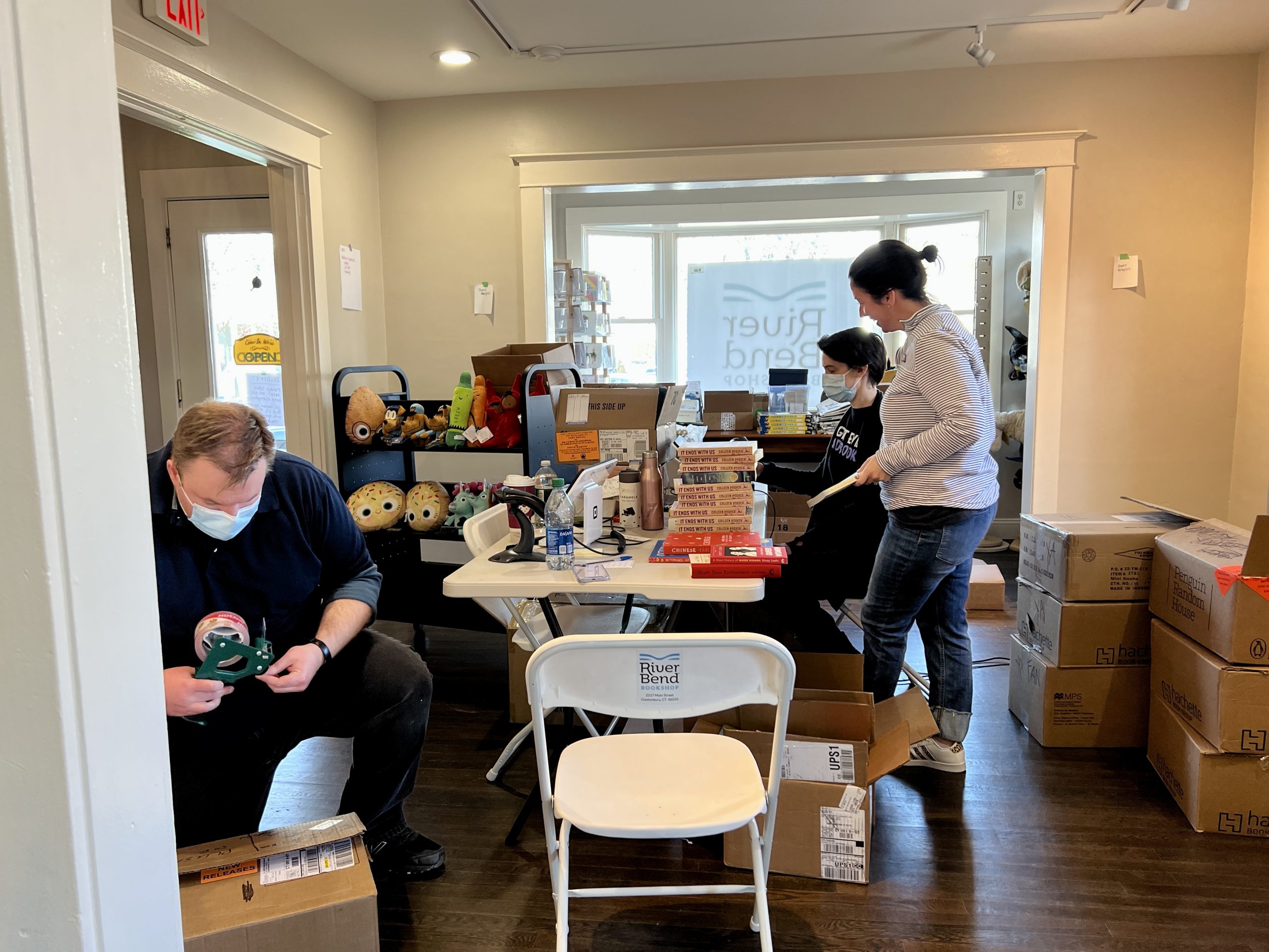 river bend sorting books - We-Ha | West Hartford News