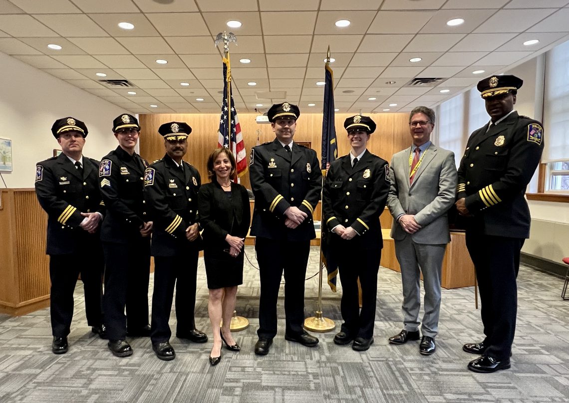 West Hartford Police Welcome 5 New Officers, Celebrate 2 Promotions - We-Ha | West Hartford News
