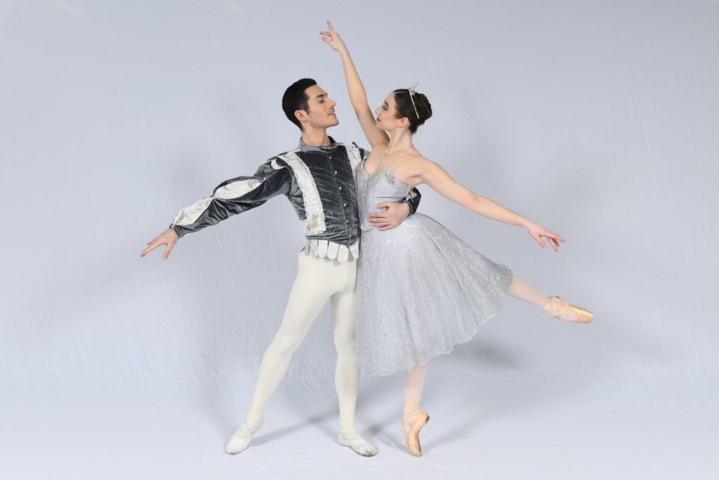 Ballet Theatre Company Makes the Magic of Cinderella Accessible to ...