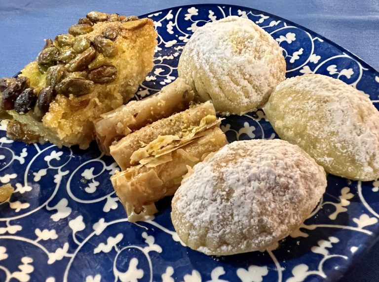 Zaytoon Mediterranean Kitchen Opens in Elmwood - We-Ha | West Hartford News