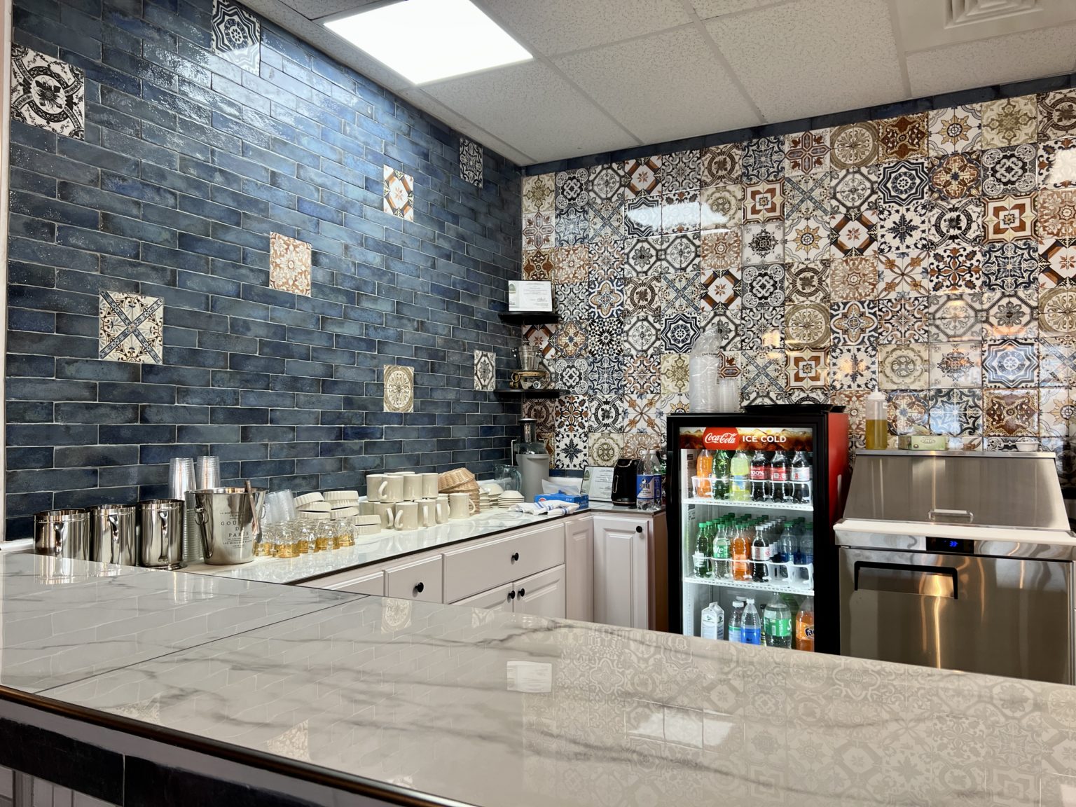 Zaytoon Mediterranean Kitchen Opens in Elmwood - We-Ha | West Hartford News