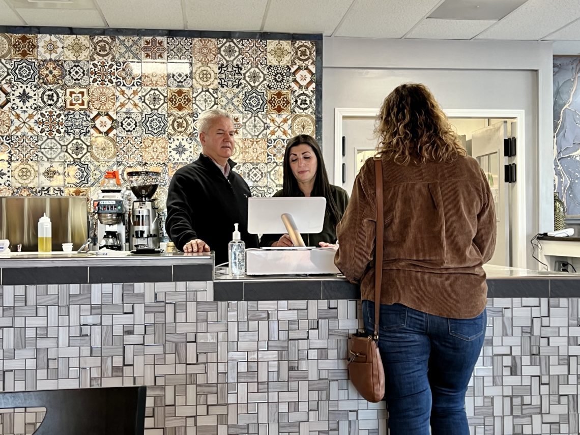 Zaytoon Mediterranean Kitchen Opens in Elmwood - We-Ha | West Hartford News