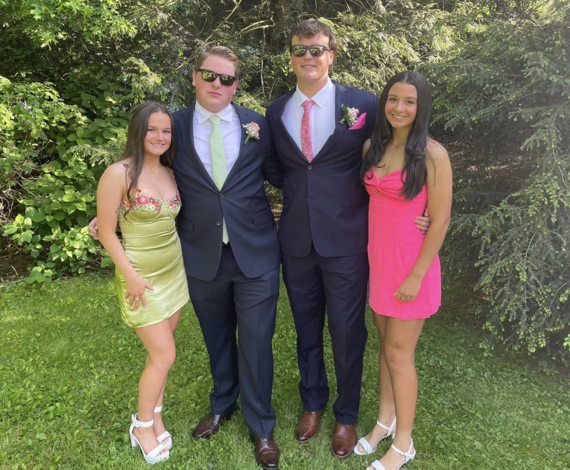 Conard High School Senior Prom: Photo Gallery - We-Ha | West Hartford News