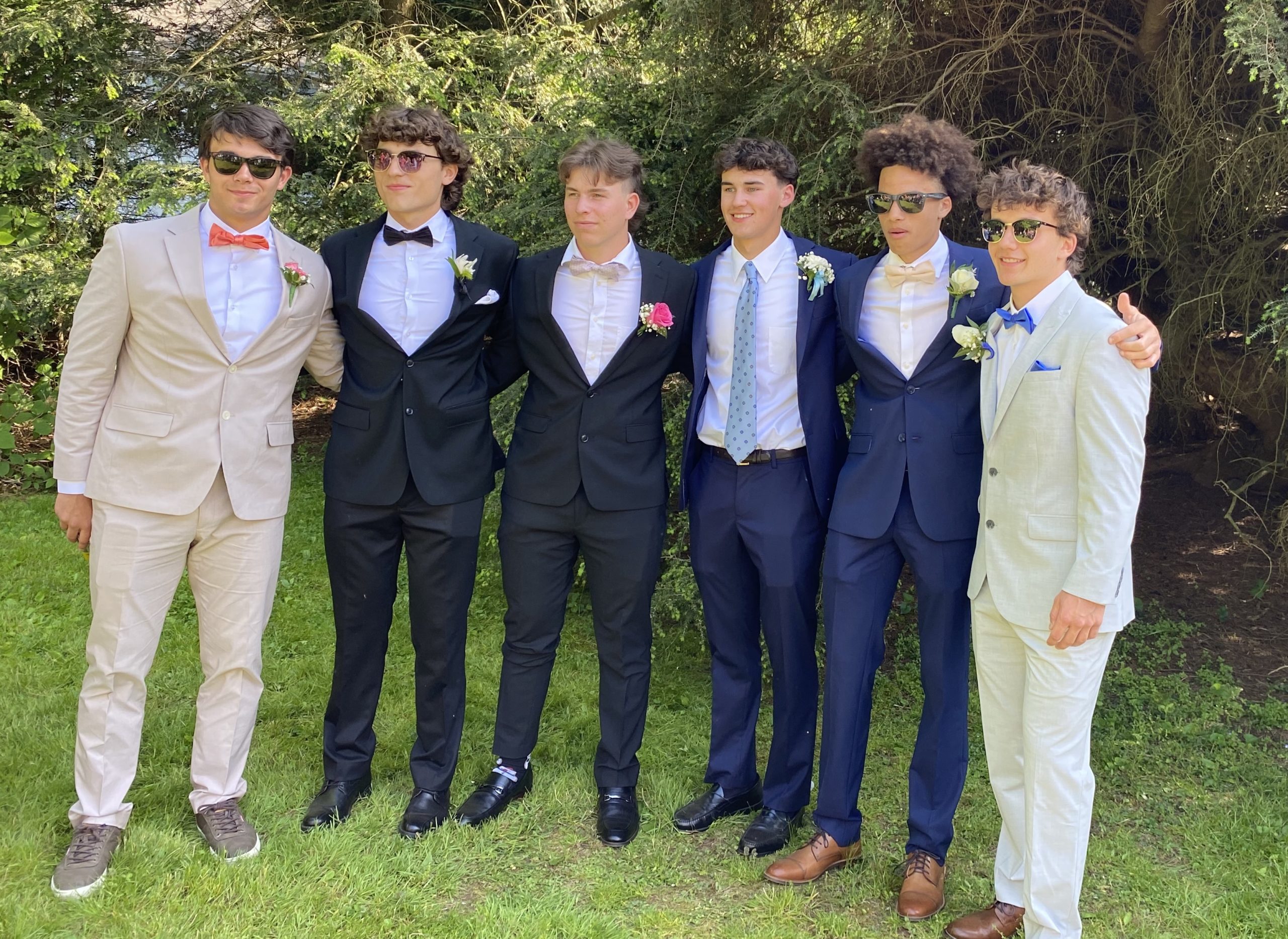IMG_3482 prom - We-Ha | West Hartford News