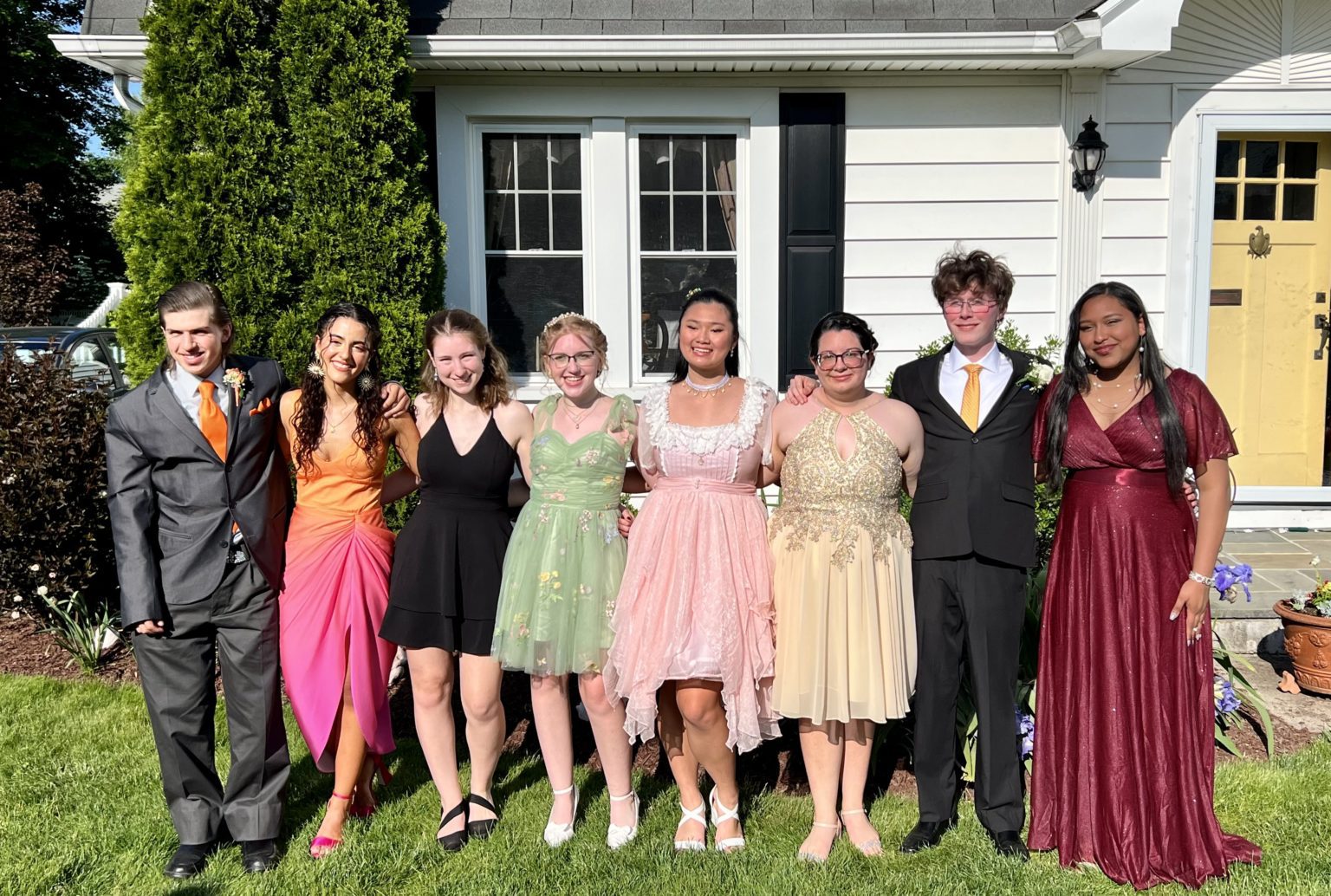 Conard High School Senior Prom Photo Gallery We Ha West Hartford News