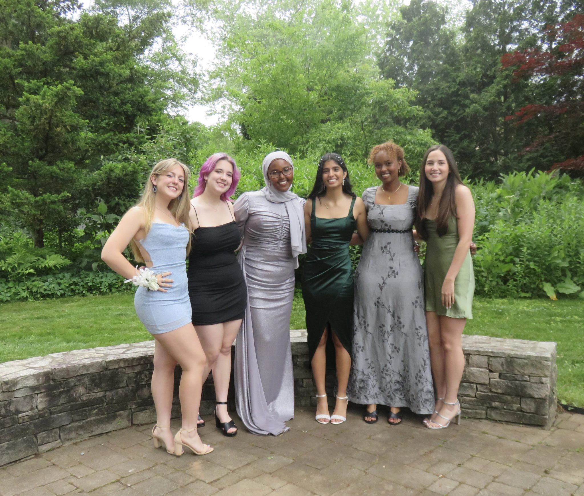 Hall High School Senior Prom: Photo Gallery - We-Ha | West Hartford News