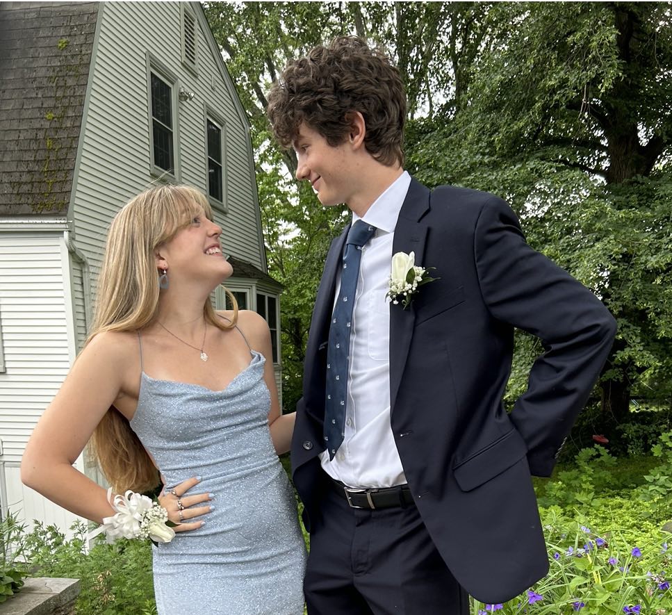 Hall High School Senior Prom: Photo Gallery - We-Ha | West Hartford News