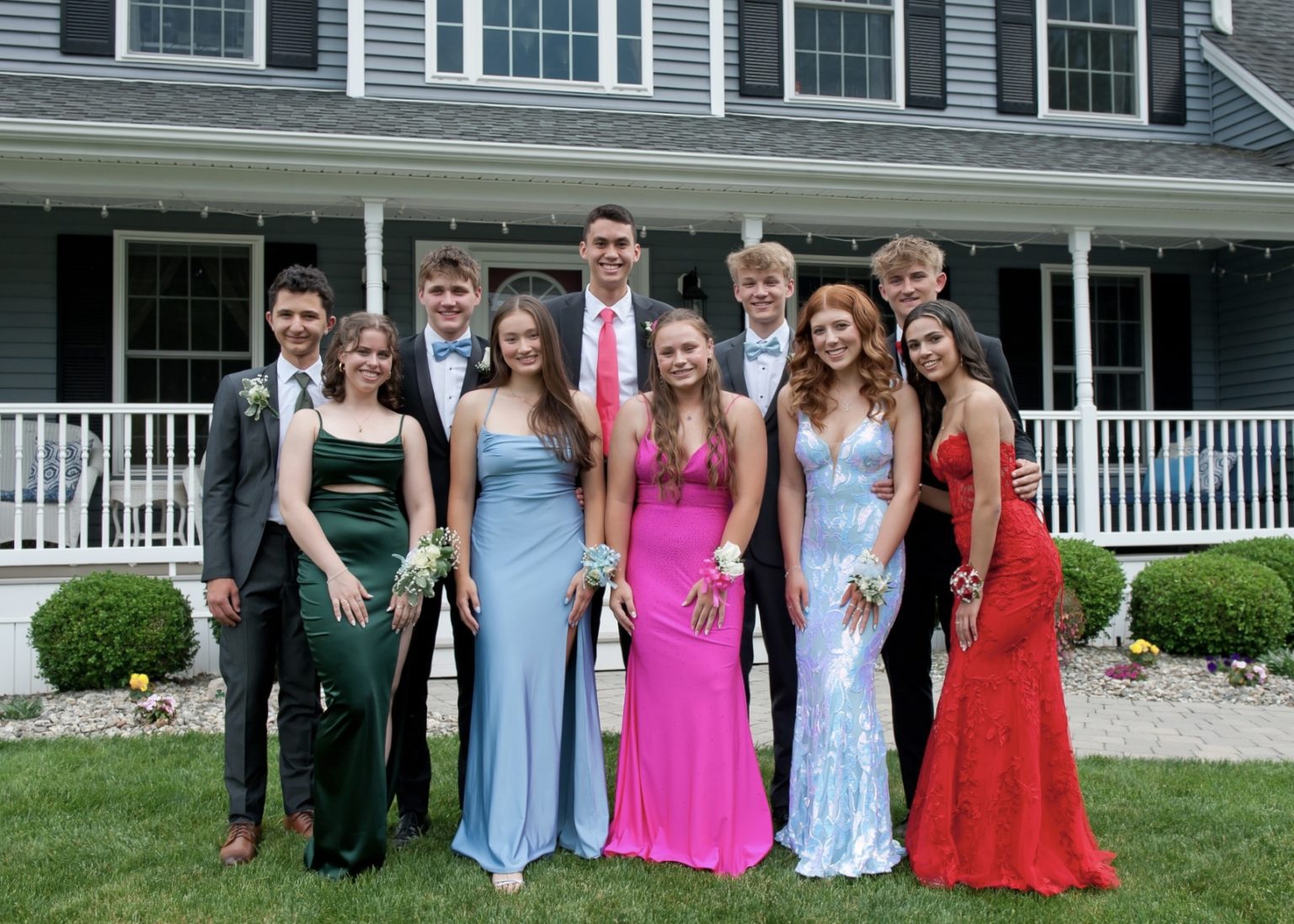 Conard High School Junior Prom: Photo Gallery - We-Ha | West Hartford News