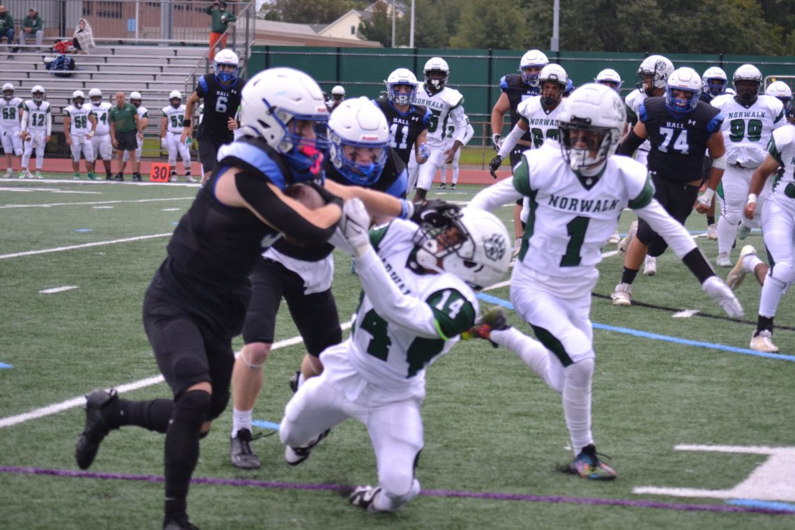 Titans Dominate Bears in Shutout Win - We-Ha | West Hartford News