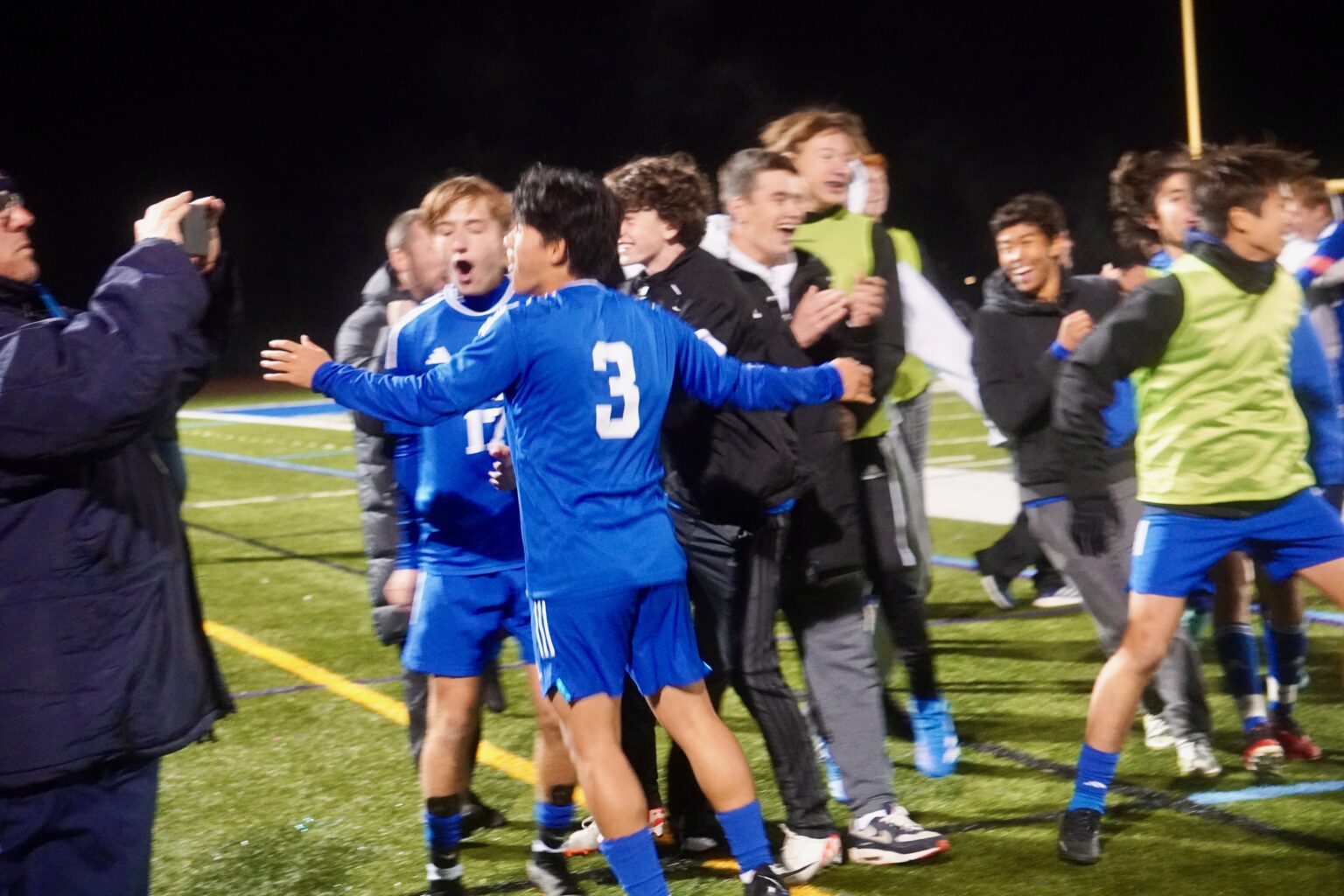 Hall Boys Soccer Heads to CIAC Quarterfinals after OT Win - We-Ha ...