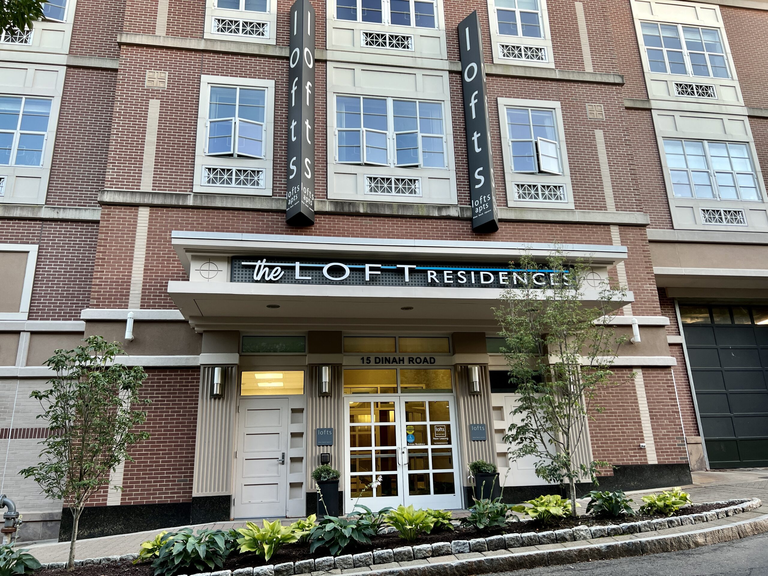 loft residences with new dinah road sign - We-Ha | West Hartford News