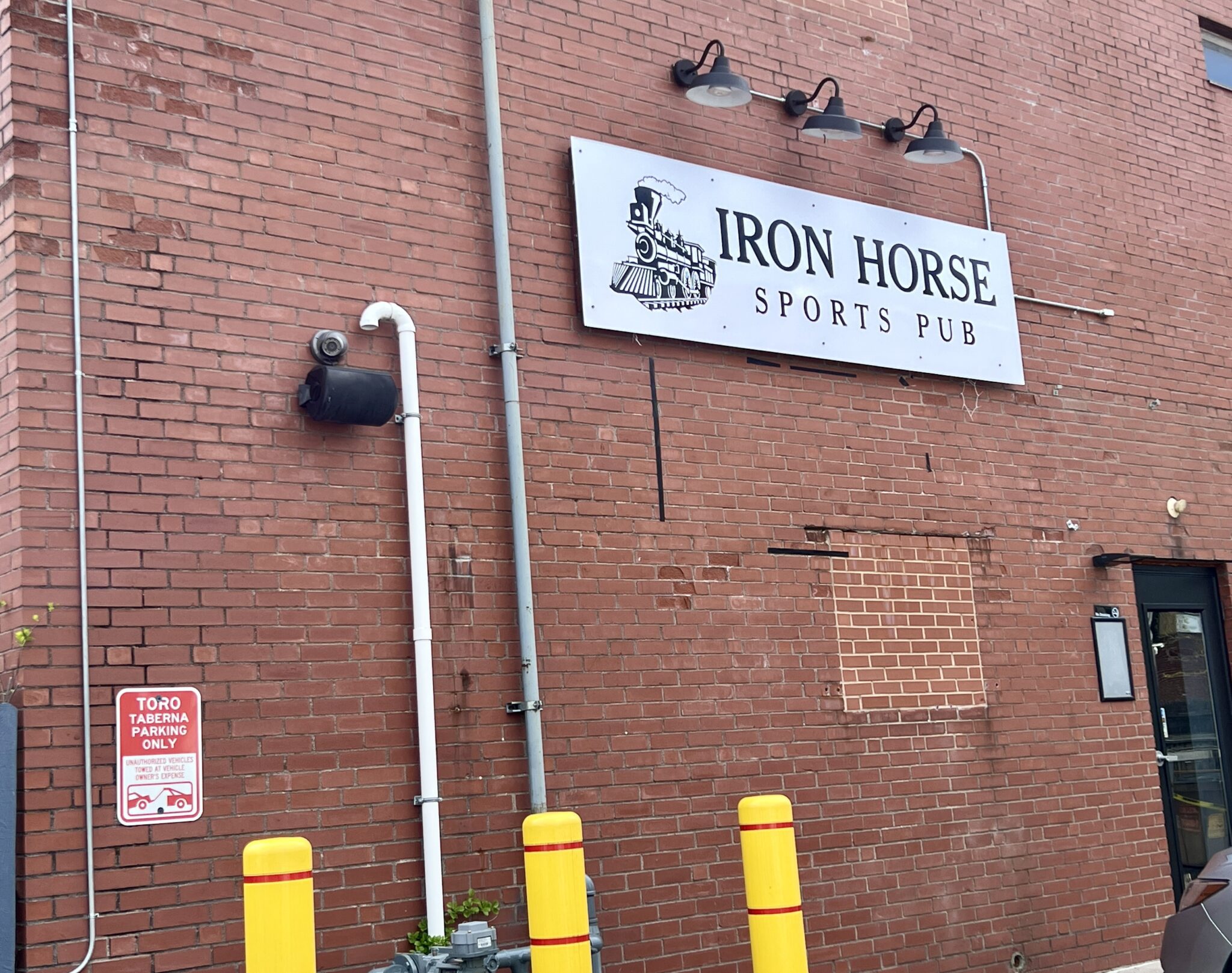 iron horse pub sign on side - We-Ha | West Hartford News