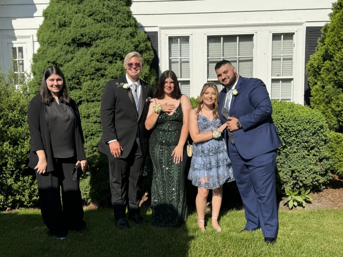 Conard High School Senior Prom: Photo Gallery - We-Ha | West Hartford News