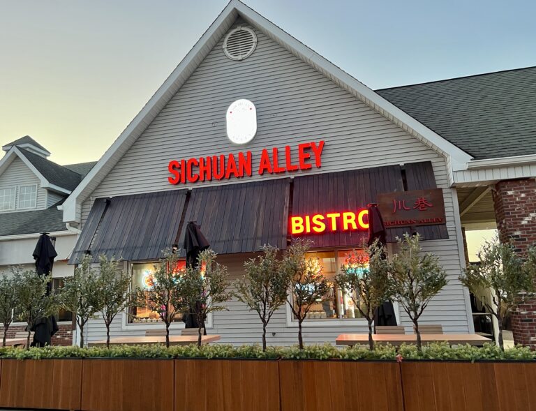 Sichuan Alley Offers Authentic and Modern Chinese Dishes in New West ...