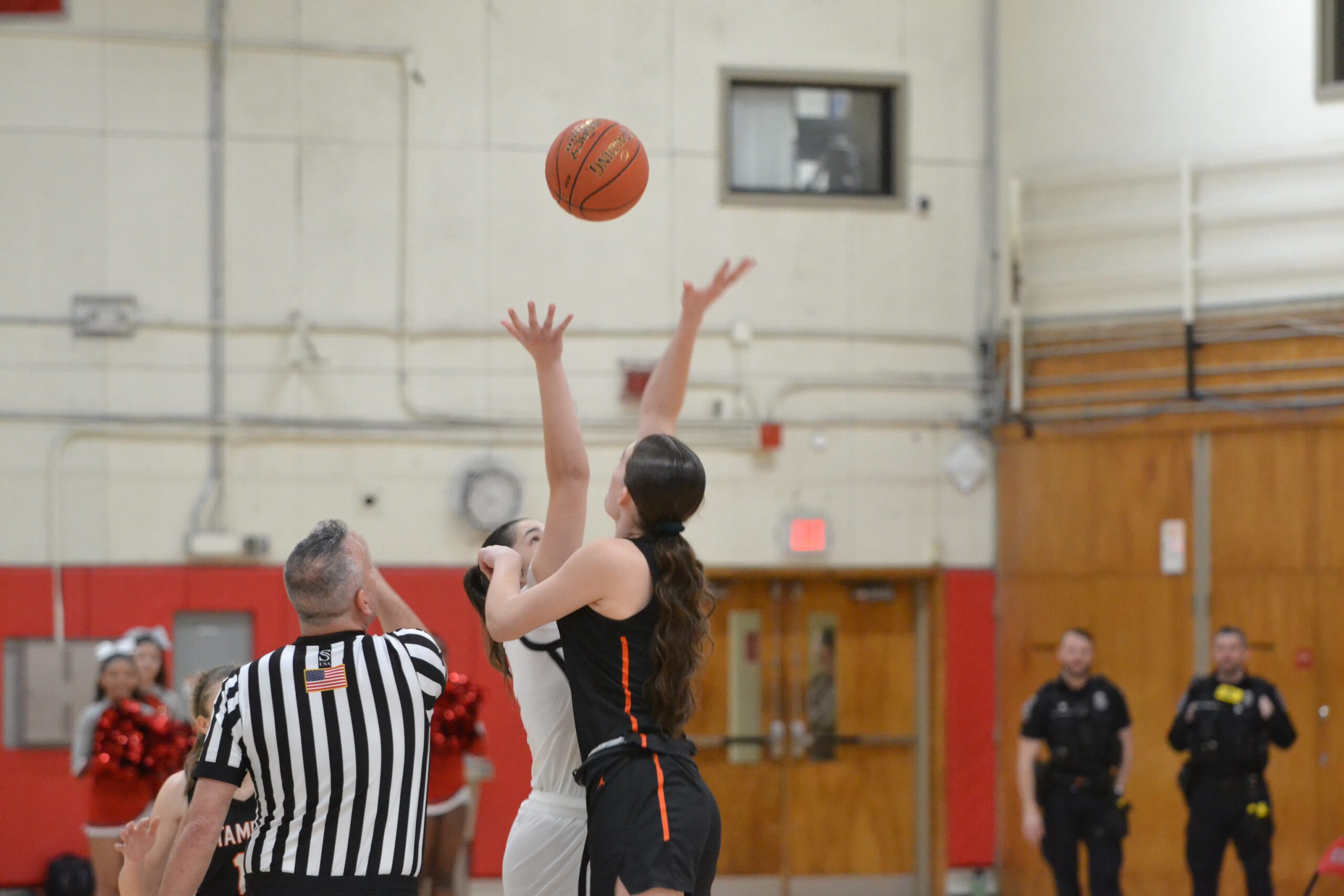 Emily Knowles and Stamford's Kim Karwowski at the opening tip - We-Ha ...