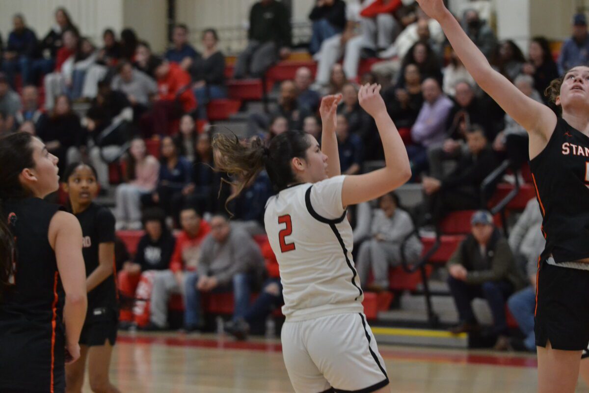 Conard Girls Basketball Uses Big First Half to Win State Tournament ...